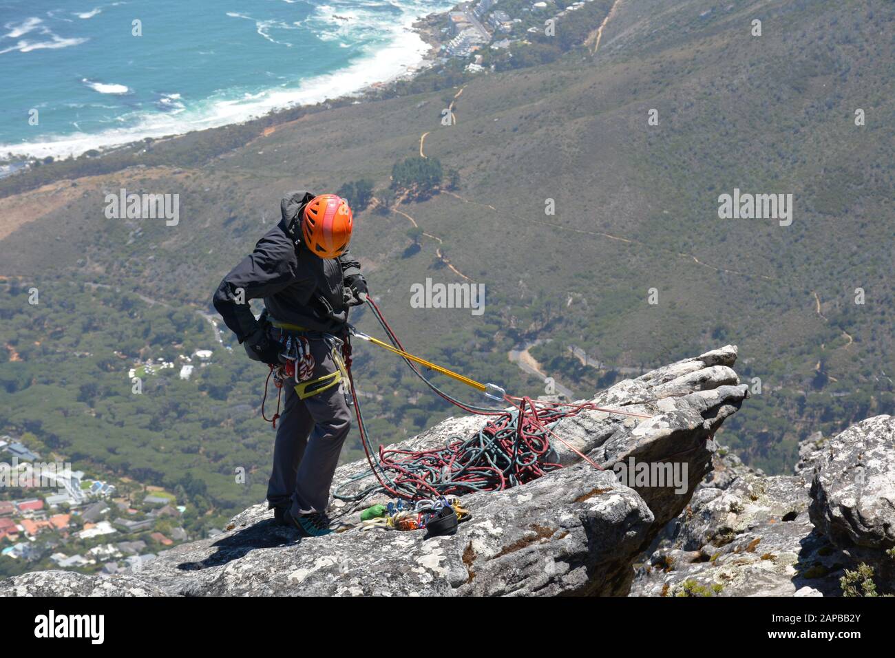 Abseiler hi-res stock photography and images - Alamy