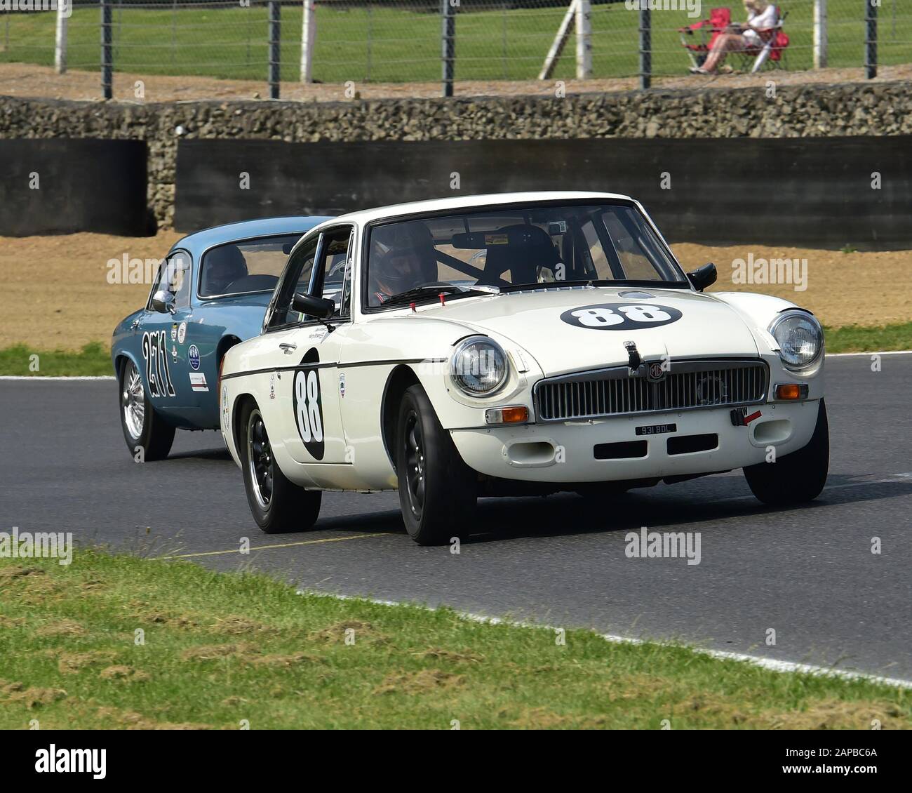 Harry Brown, MGB GT, HSCC Historic Road Sports Championship, Production ...