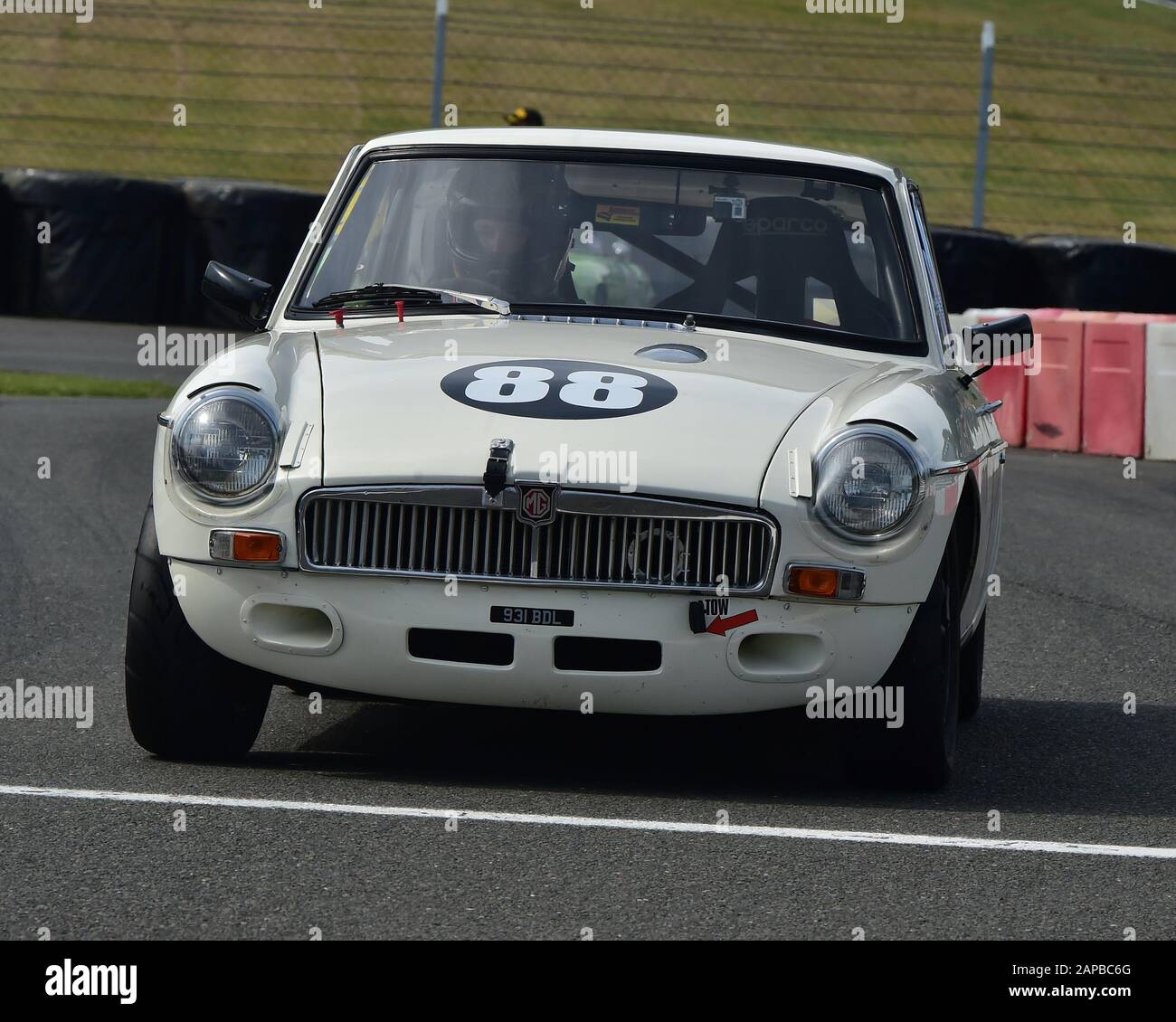 Harry Brown, MGB GT, HSCC Historic Road Sports Championship, Production ...