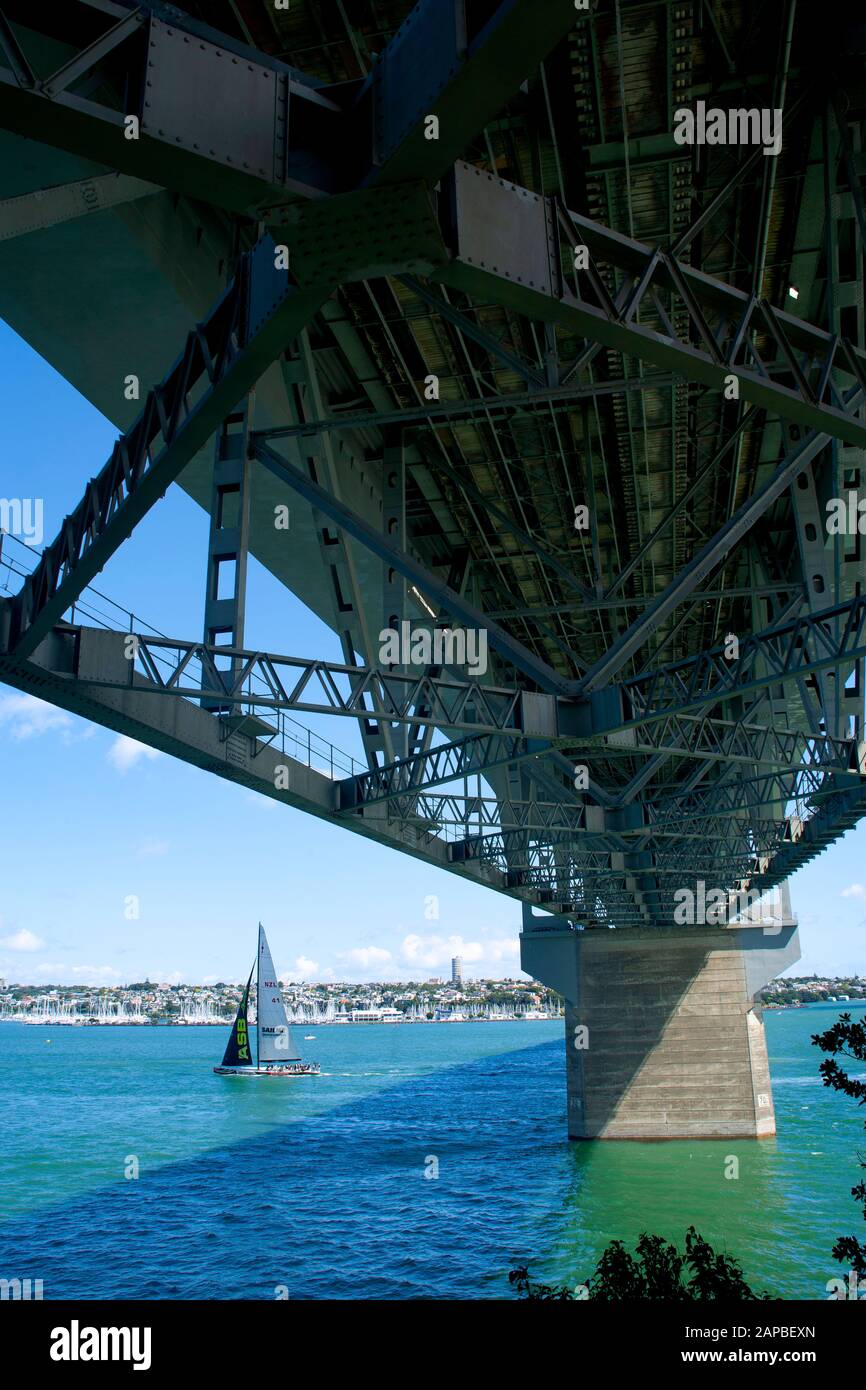 Looking over Waitemata Harbour at downtown Auckland city from the North ...