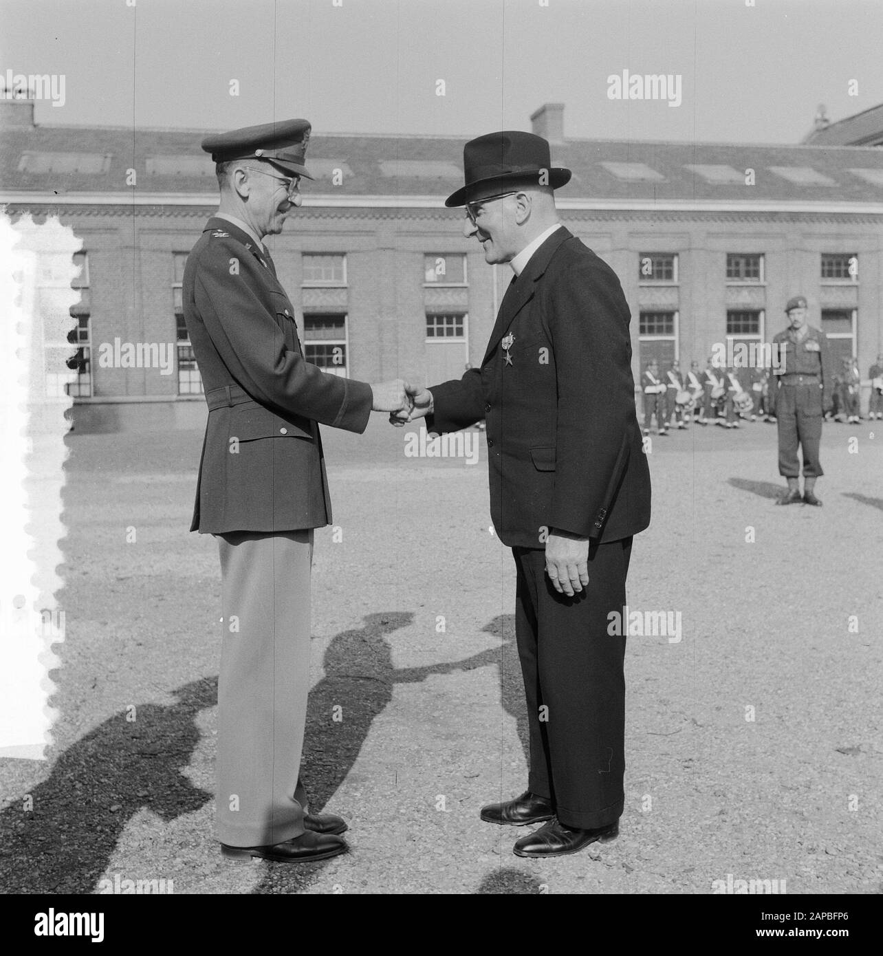 American Award for Dutch soldiers the United Nations Date: October 12 ...