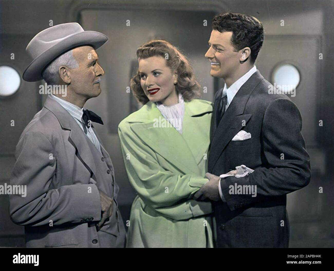 THE HOMESTRETCH 1947 20th Century Fox film with from left: Glenn Langan ...