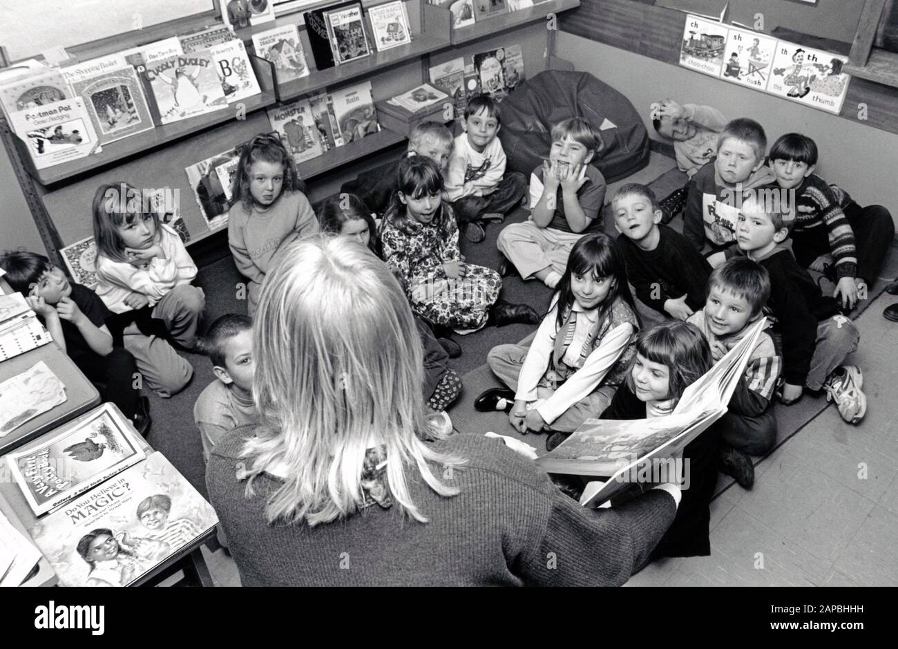 1990s classroom hi-res stock photography and images - Alamy