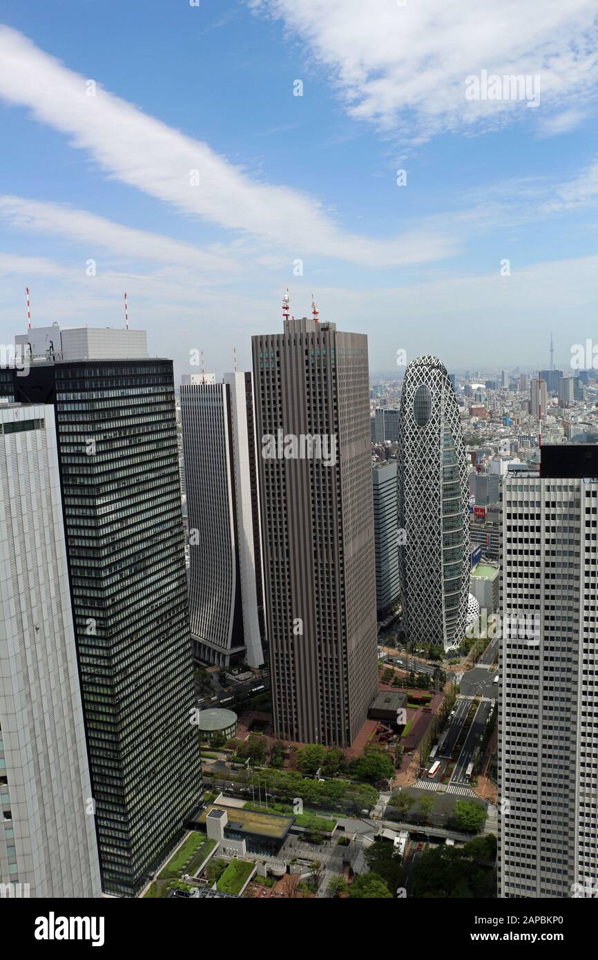 Financial district tokyo japan hi-res stock photography and images - Alamy