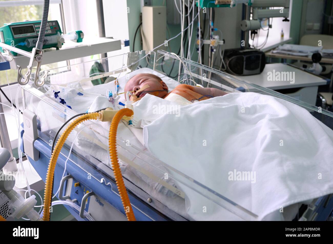 Laying on the hospital bed hi-res stock photography and images - Alamy