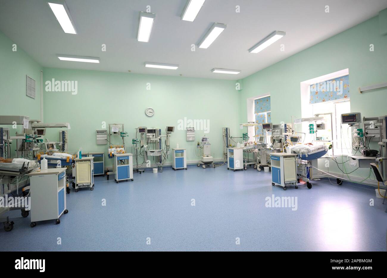Sick beds hi-res stock photography and images - Alamy
