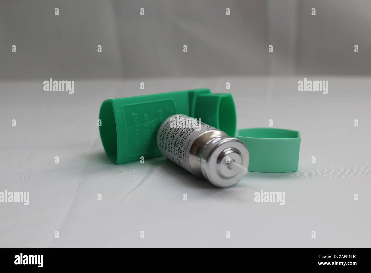 Aero inhaler hi-res stock photography and images - Alamy