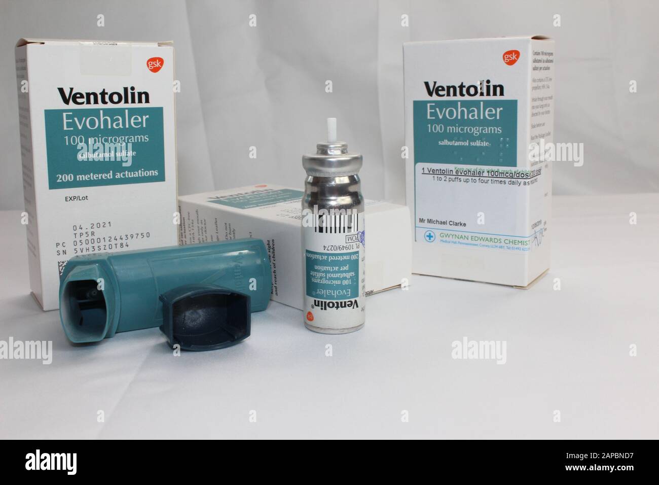 Aero inhaler hi-res stock photography and images - Alamy