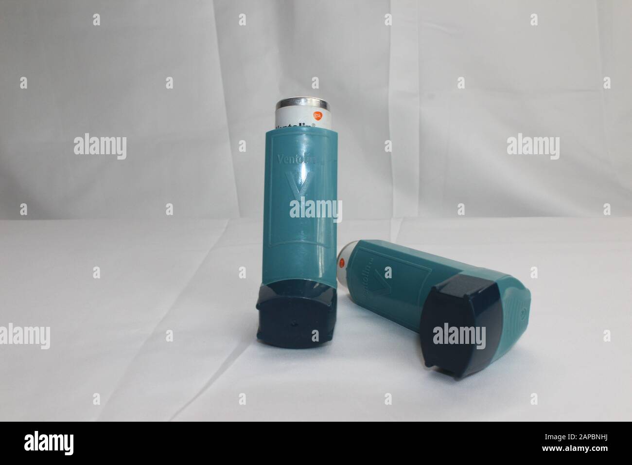 Aero inhaler hi-res stock photography and images - Alamy