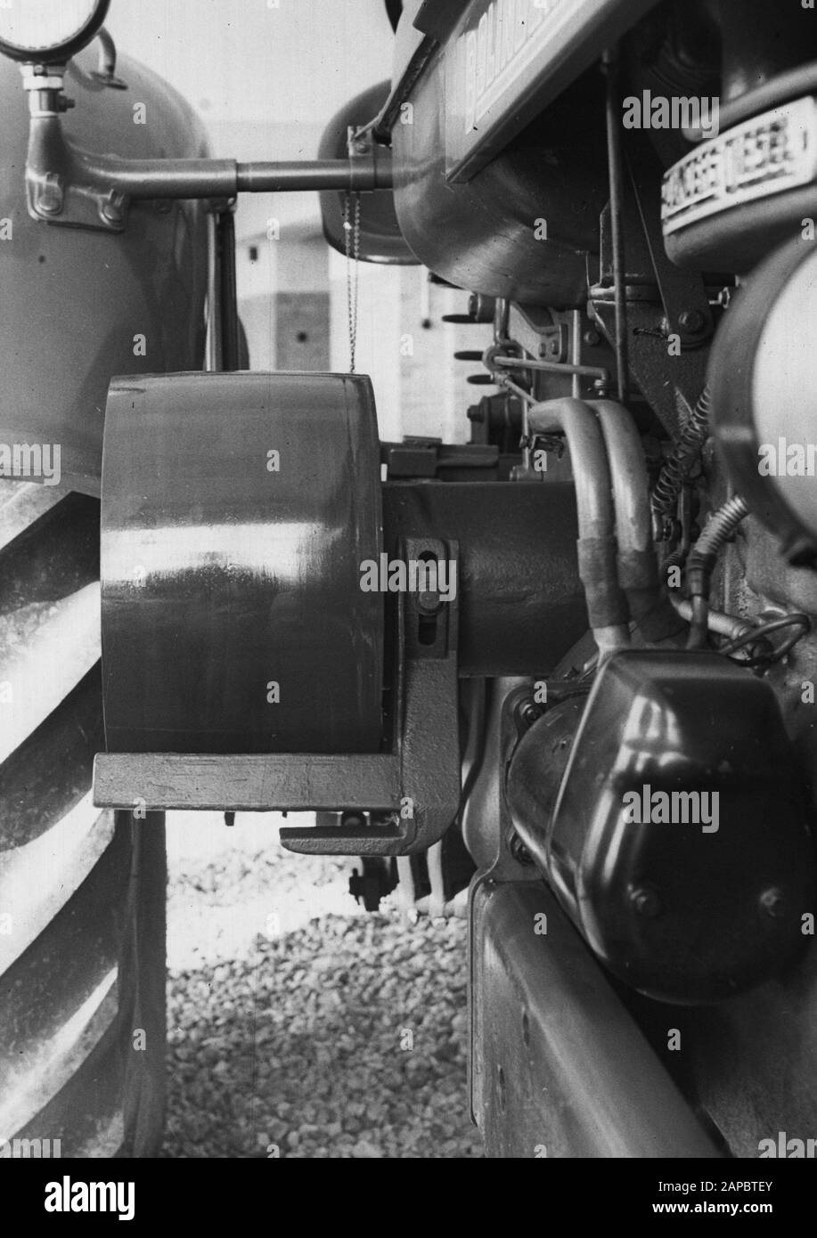 5x5 Tractor protection Date: undated Keywords: protections, tractors ...