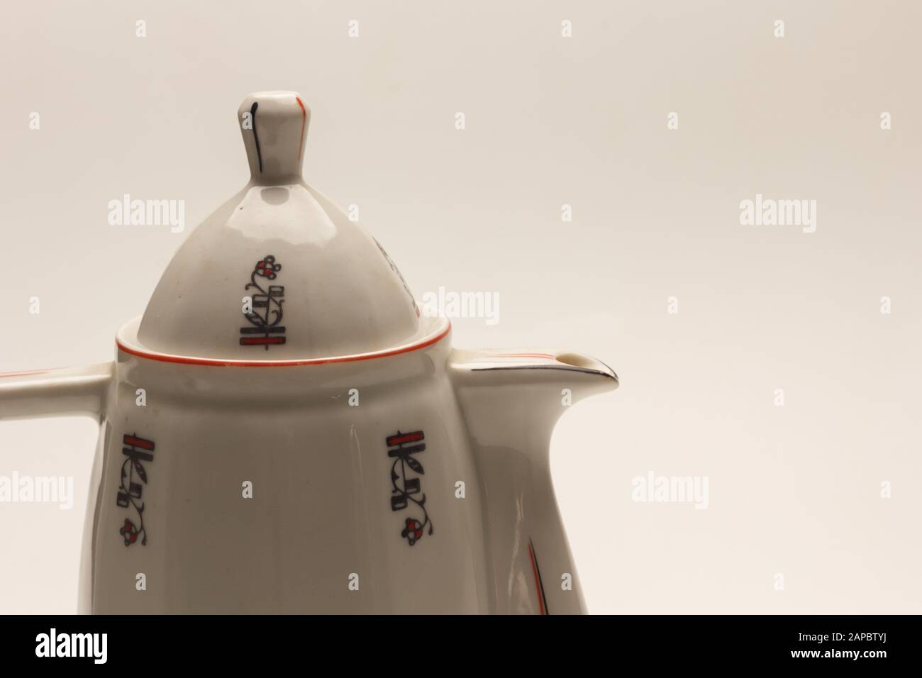 Classic ceramic container for serving hot drinks in particular to serve ...