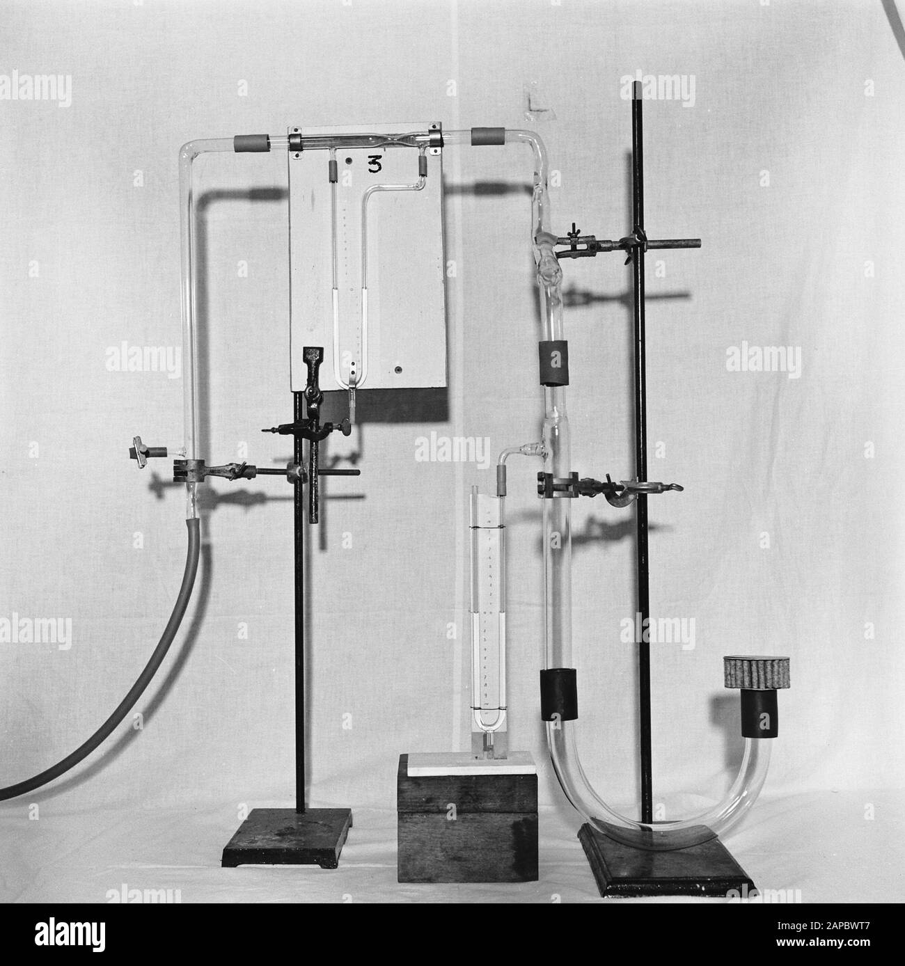 Breathing device Black and White Stock Photos & Images - Alamy