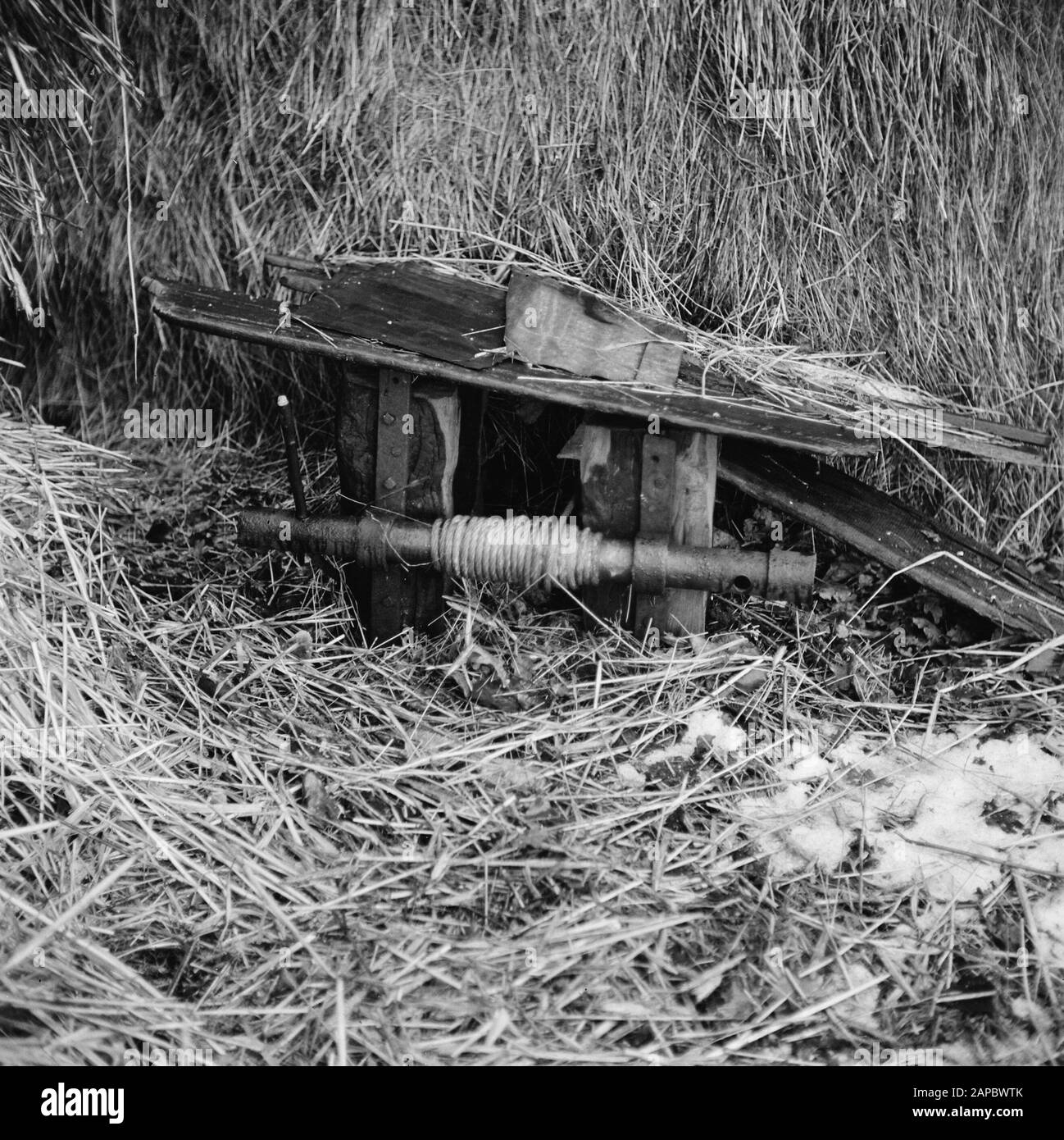 5 holes Black and White Stock Photos & Images - Alamy