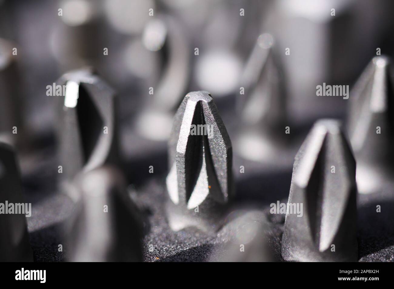 Makro close up of tool box with set of different types screw drive ...