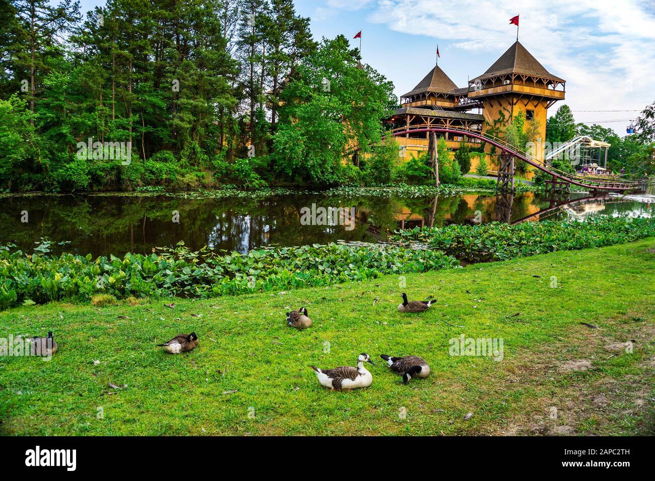 Six flags great adventure park jackson hi-res stock photography and ...