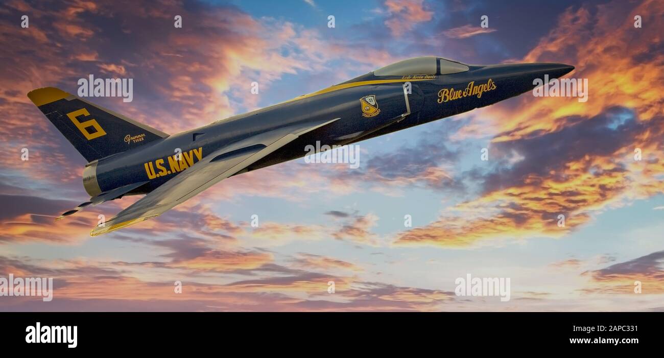Blue angels transport plane hi-res stock photography and images - Alamy