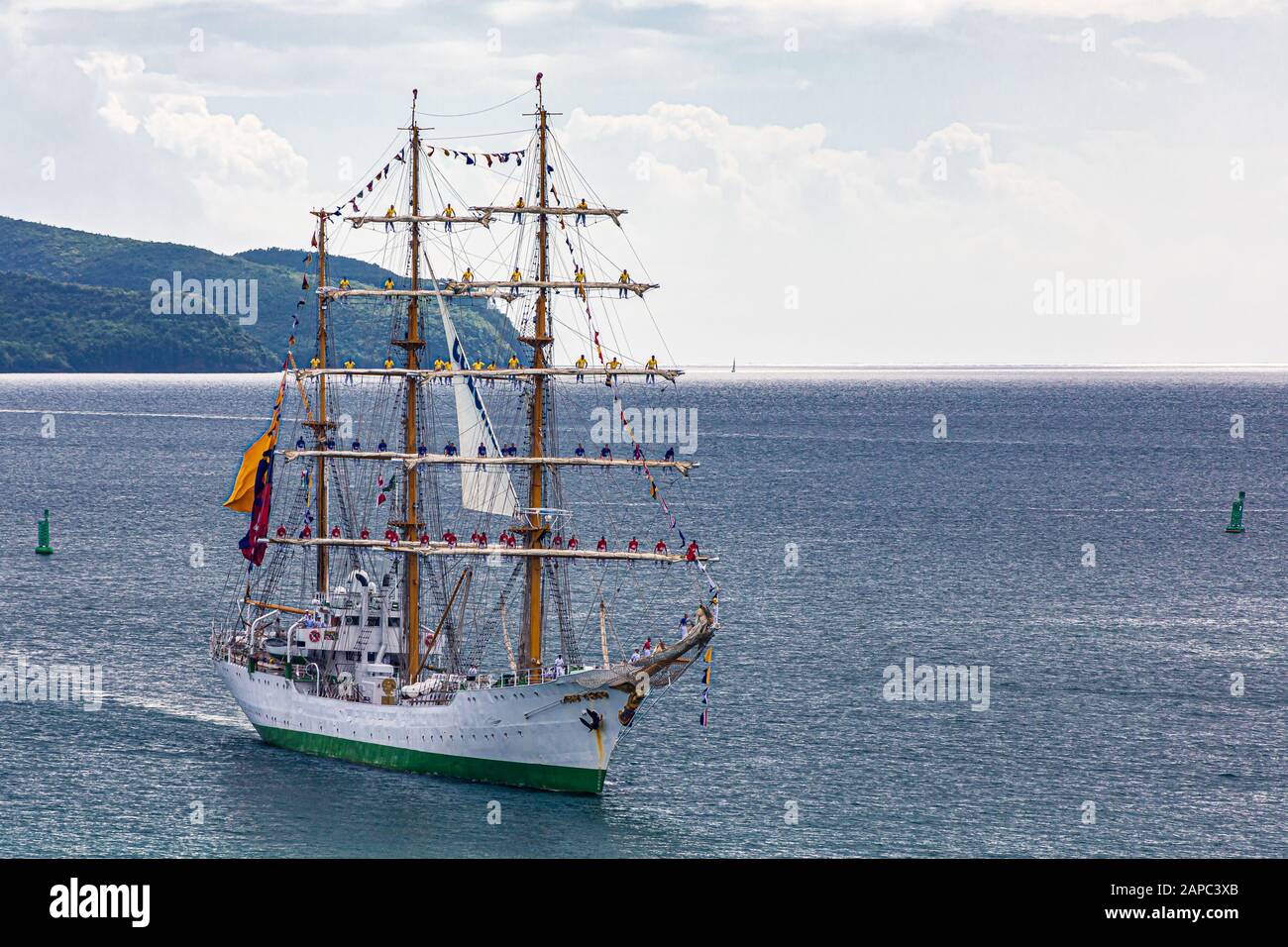 Colombian Navy training ship ARC Gloria Stock Photo - Alamy