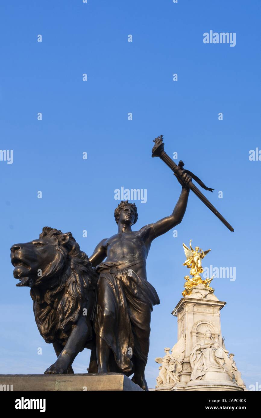 Thomas brock hi-res stock photography and images - Alamy