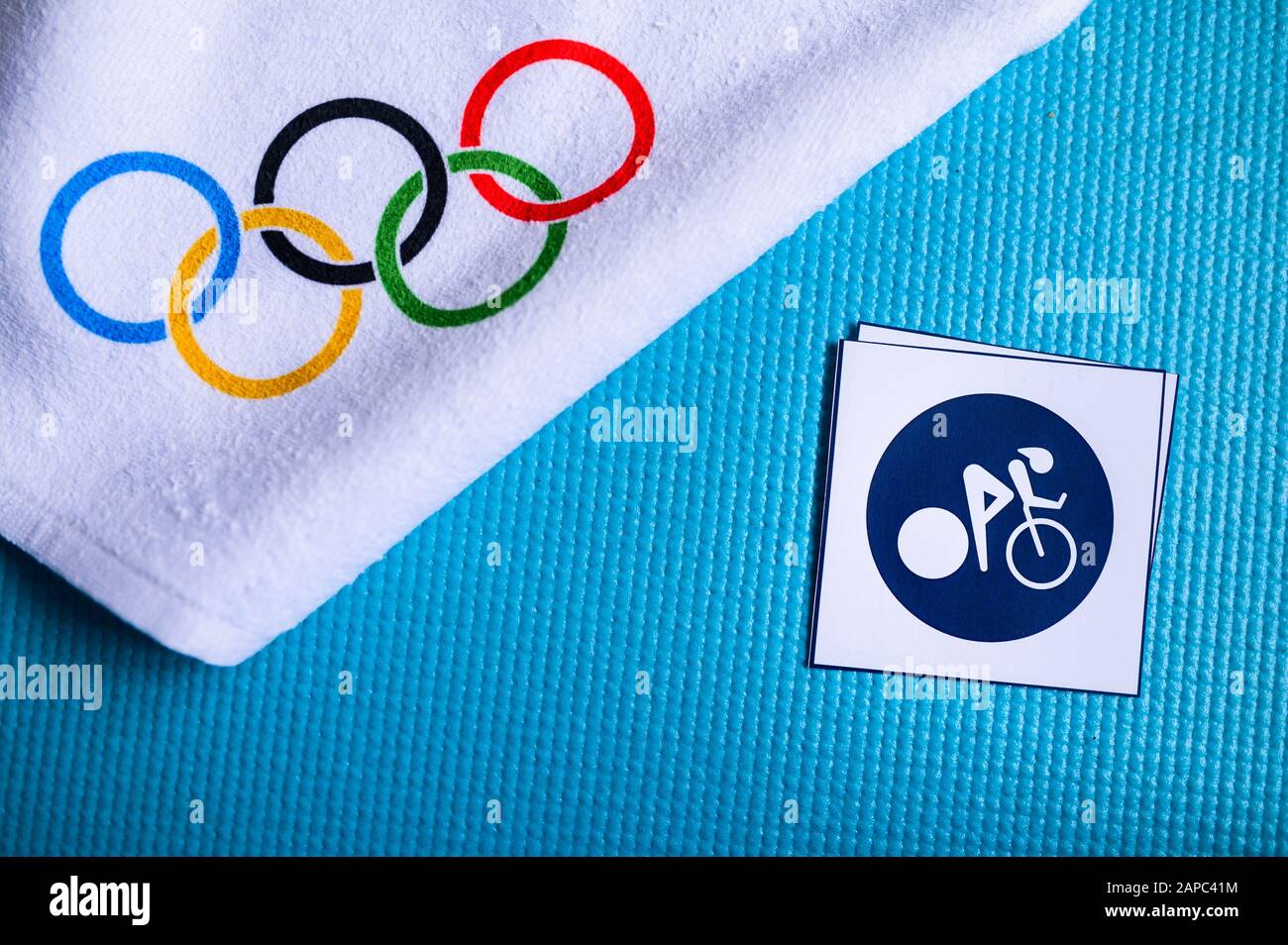TOKYO, JAPAN, JANUARY. 20. 2020: Track Cycling pictogram and olympic ...