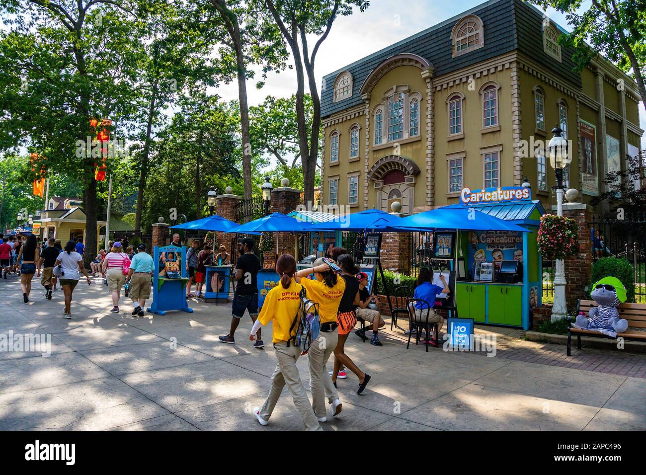 Six flags great adventure park jackson hi-res stock photography and ...