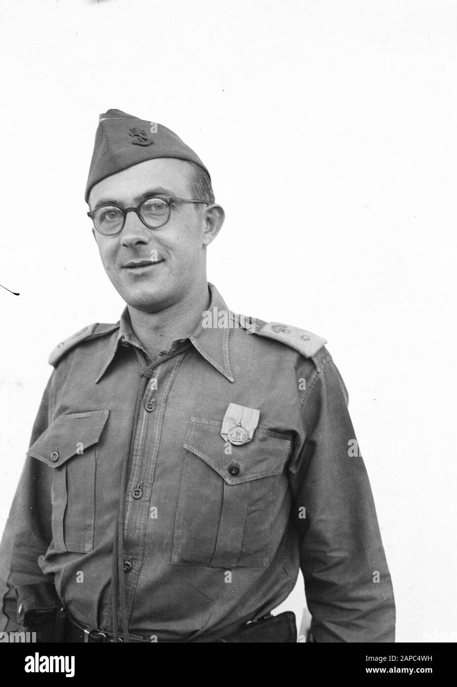 2nd lieutenant der Grenadiers with distinction Annotation: On the strip ...