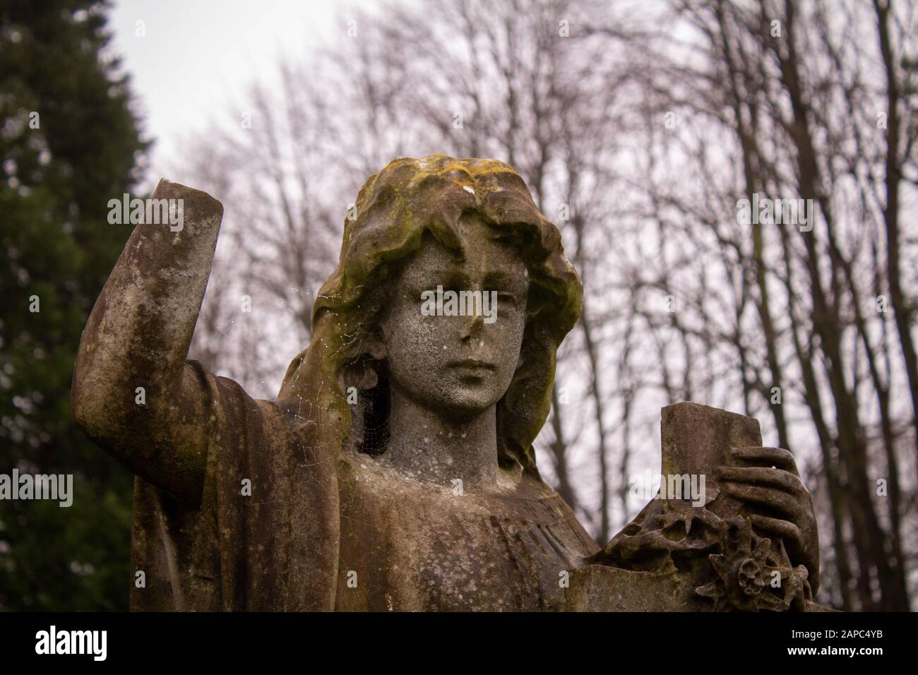 Church/Temple and Weeping Angels Stock Photo - Alamy