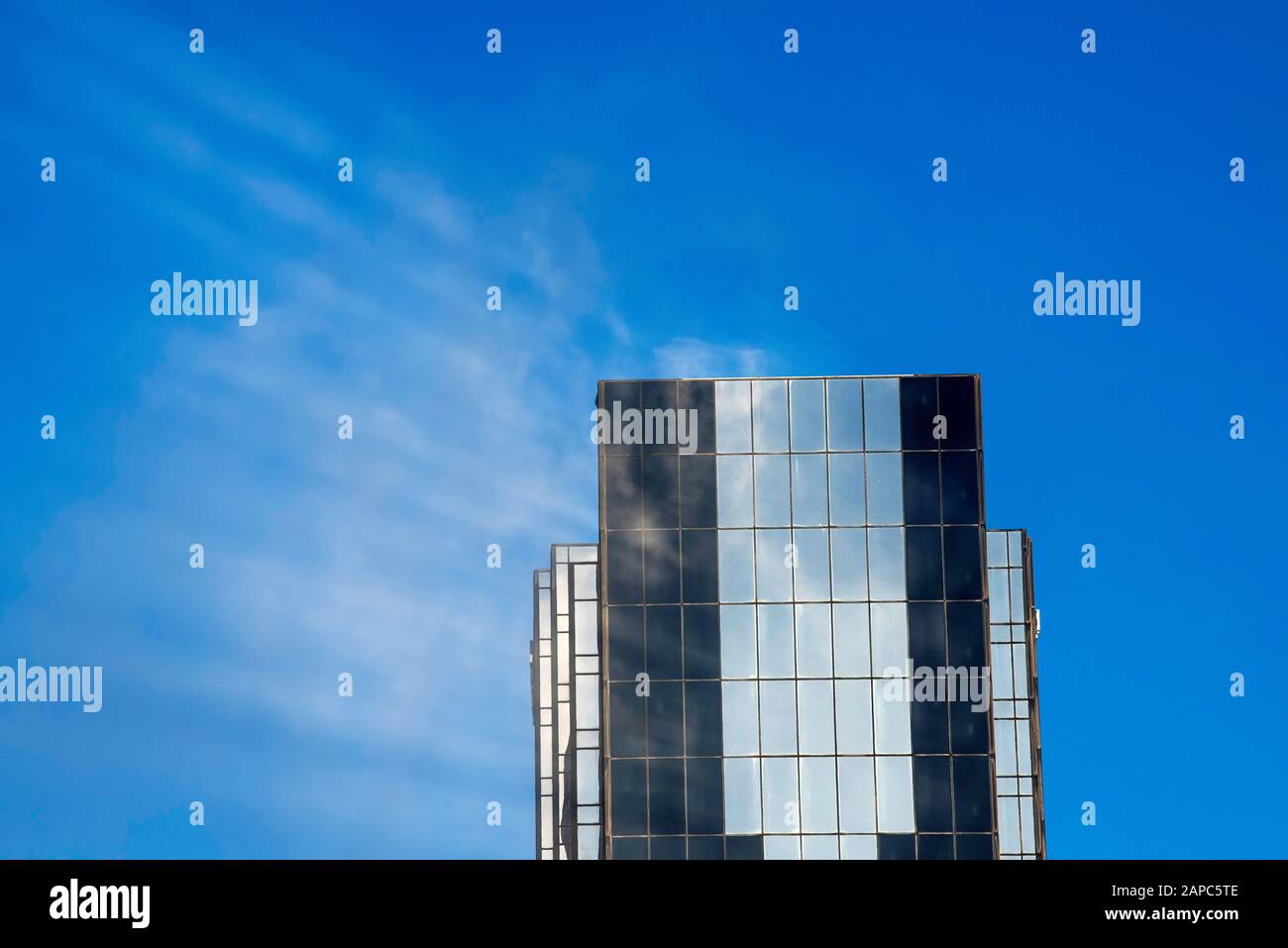 Light shaft modern architecture hi-res stock photography and images - Alamy