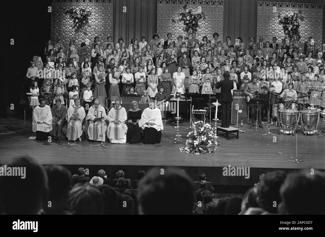 50th anniversary Cardinal Alfrink celebrated with Eucharist celebration ...