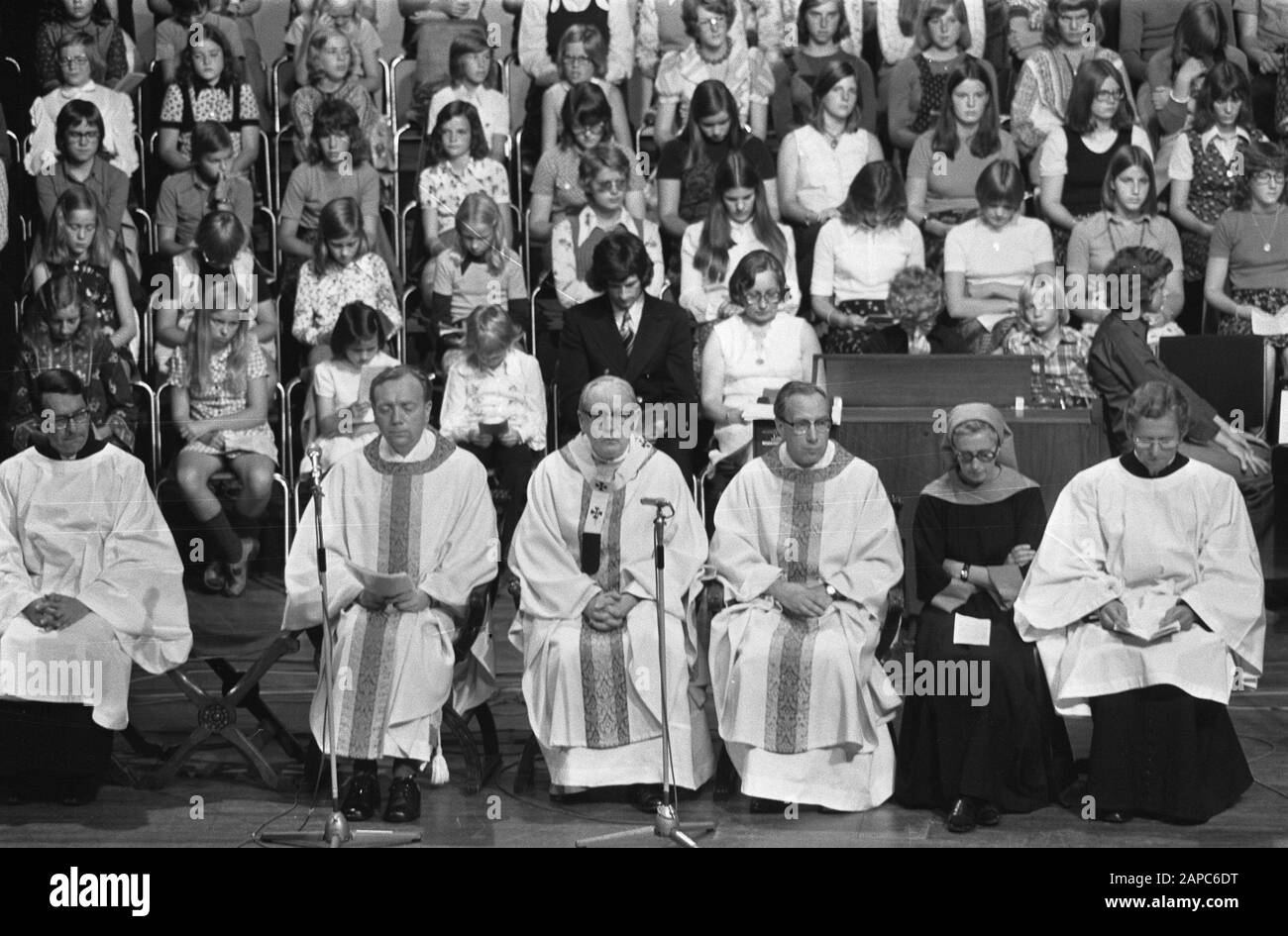 The institution of the eucharist Black and White Stock Photos & Images ...