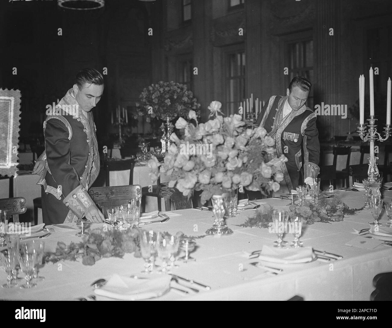 Visit French President and Mrs Coty to Amsterdam, tables Royal Palace ...
