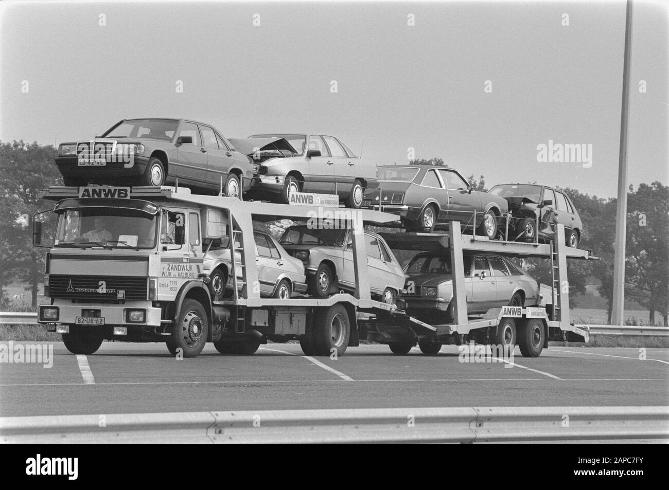 Alarmcentrale hi-res stock photography and images - Alamy