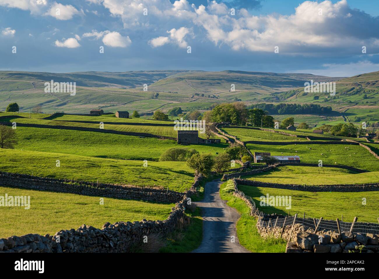 Barn Yorkshire Dales High Resolution Stock Photography and Images - Alamy