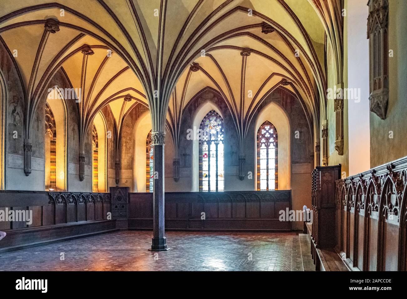 Gothic hall richly decorated hi-res stock photography and images - Alamy