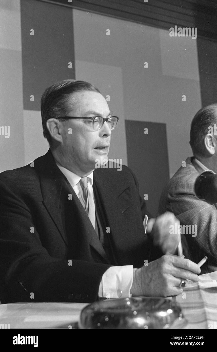 Helb hi-res stock photography and images - Alamy