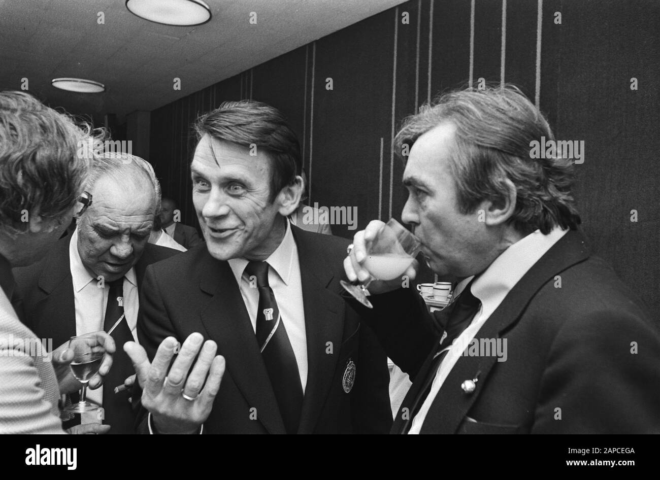 R 34 arrival hi-res stock photography and images - Alamy