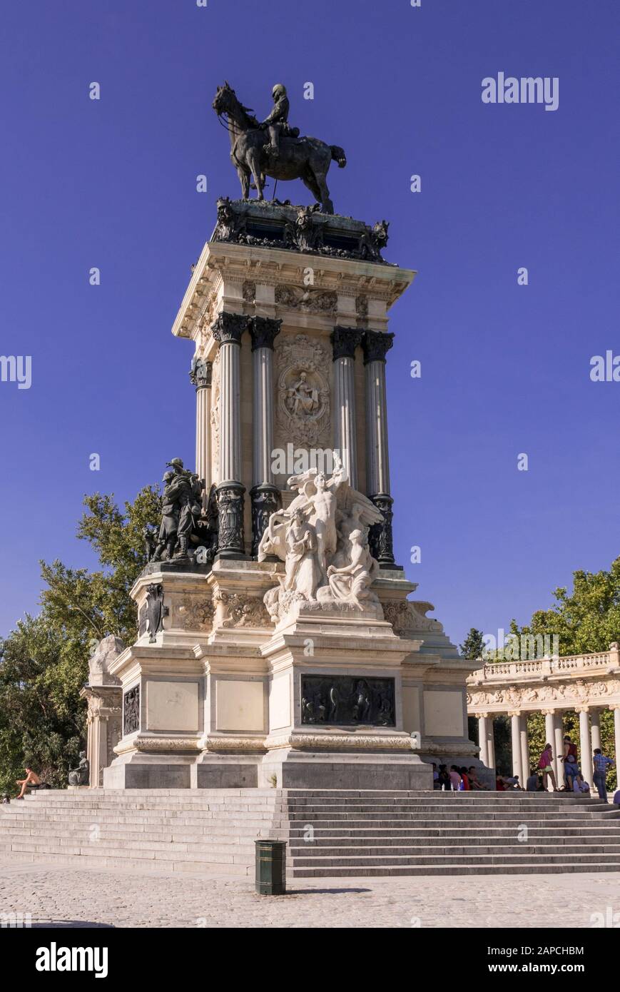 King Alfonso XII Memorial in Retiro Park, Madrid, Spain Stock Photo - Alamy
