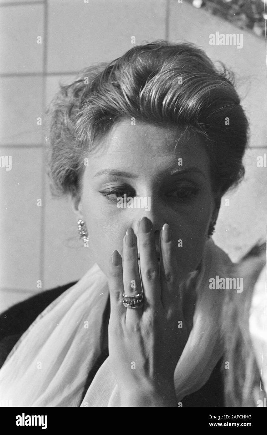 World airports Black and White Stock Photos & Images - Alamy