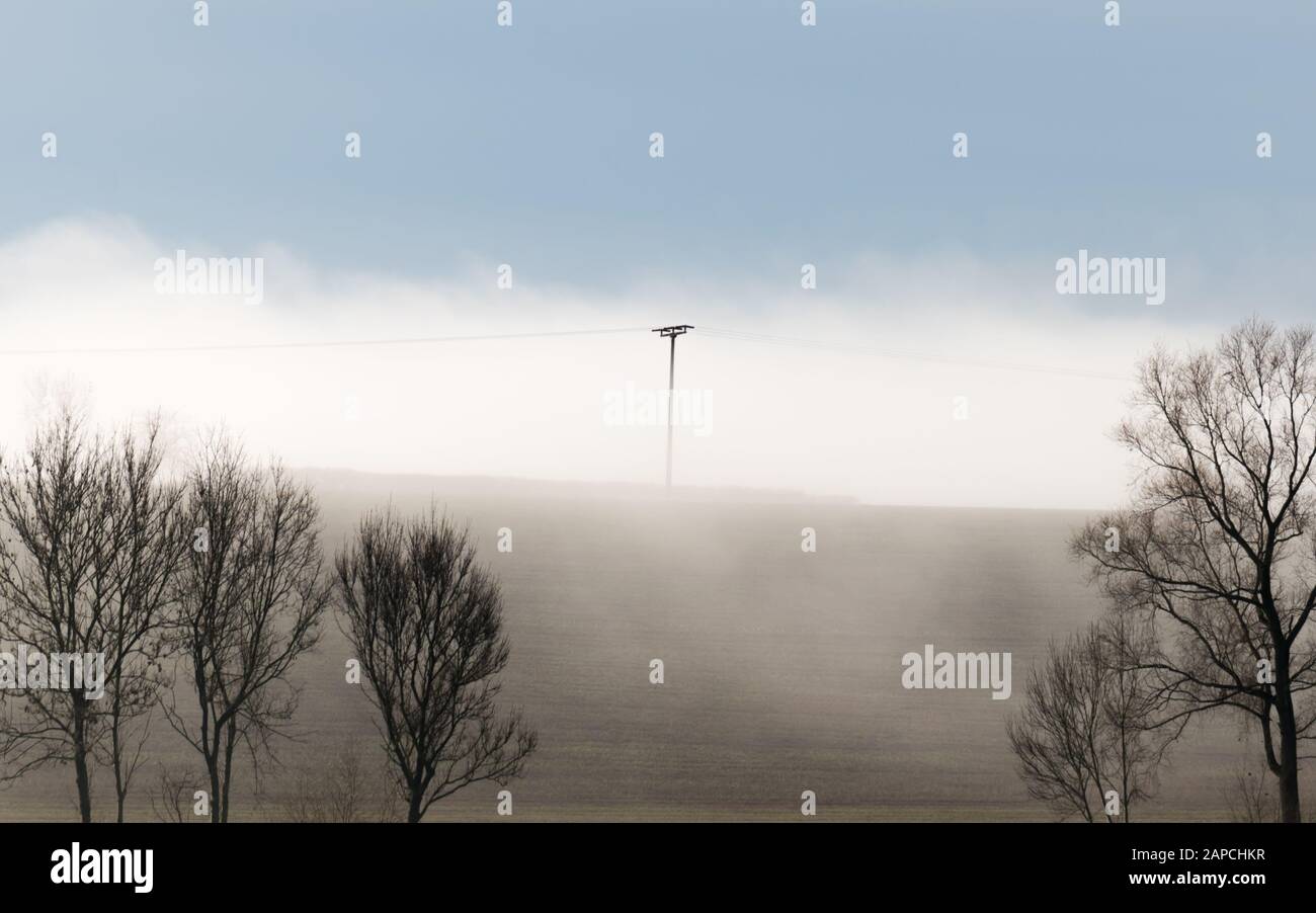 Single pylon landscape hi-res stock photography and images - Alamy