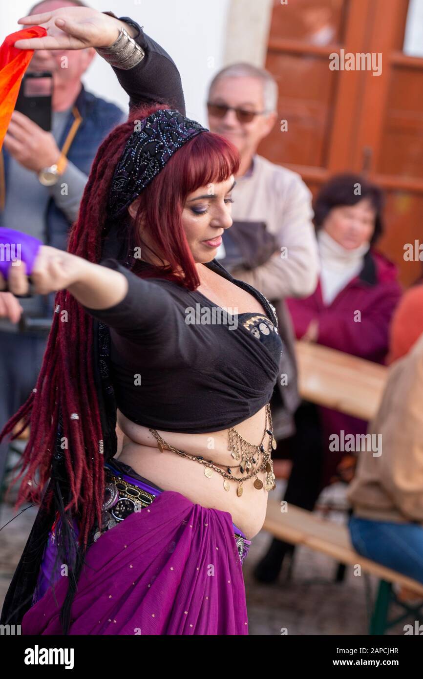 PADERNE, PORTUGAL - January 1st, 2020: Medieval costume characters in ...