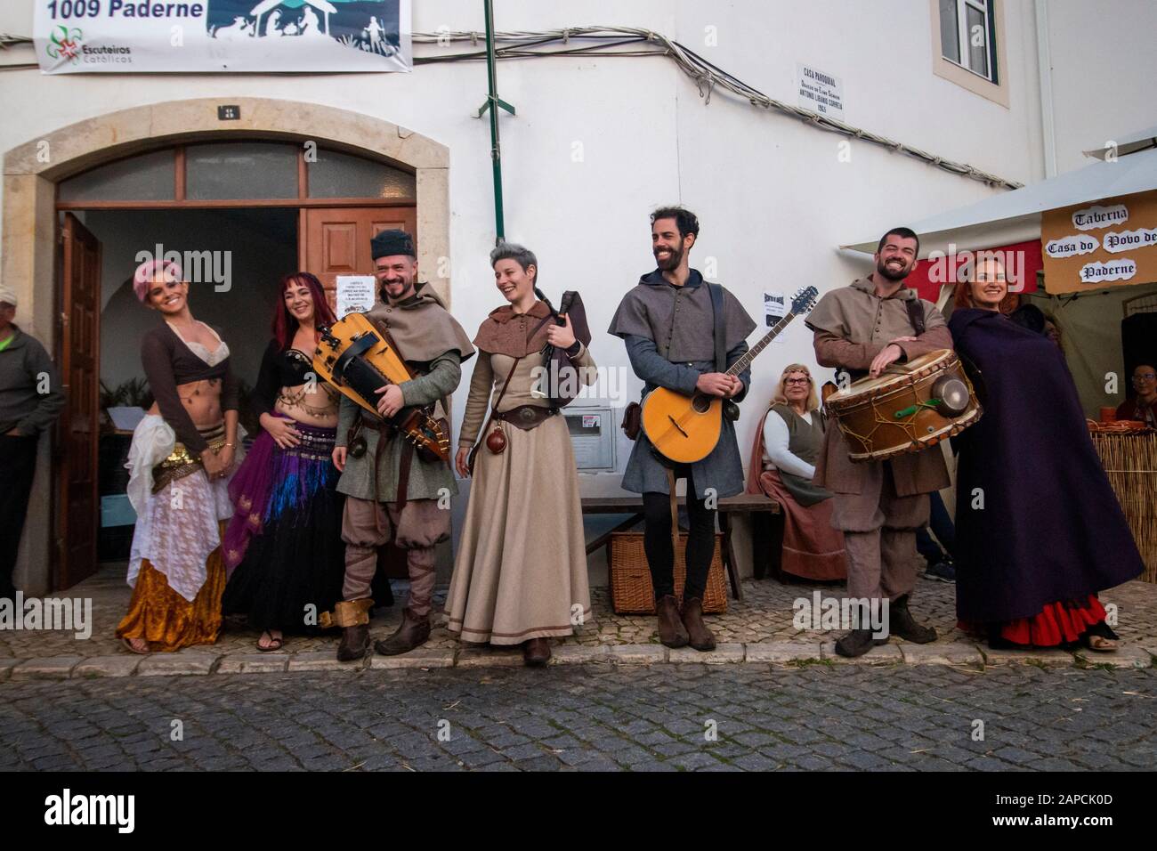 PADERNE, PORTUGAL - January 1st, 2020: Medieval costume characters in ...