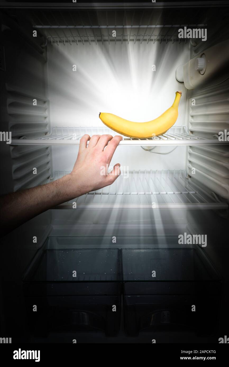Empty out refrigerator hi-res stock photography and images - Alamy