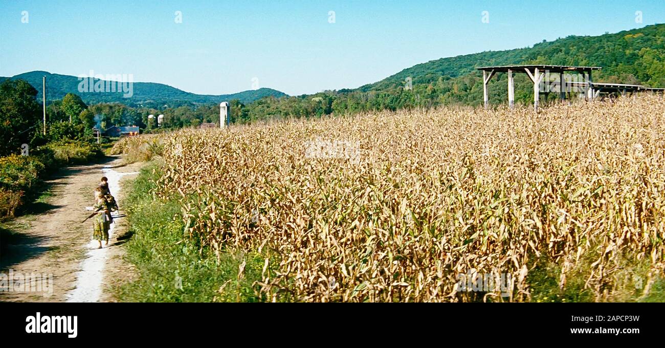 USA. Emily Blunt, Noah Jupe, and Millicent Simmonds in a scene from the ...