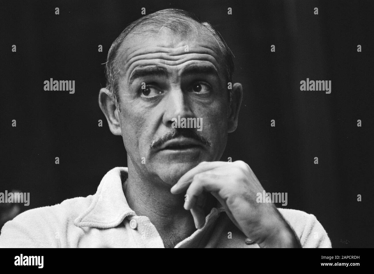 Actor Sean Connery gives press conference at Sonesta Cultural Centre in ...