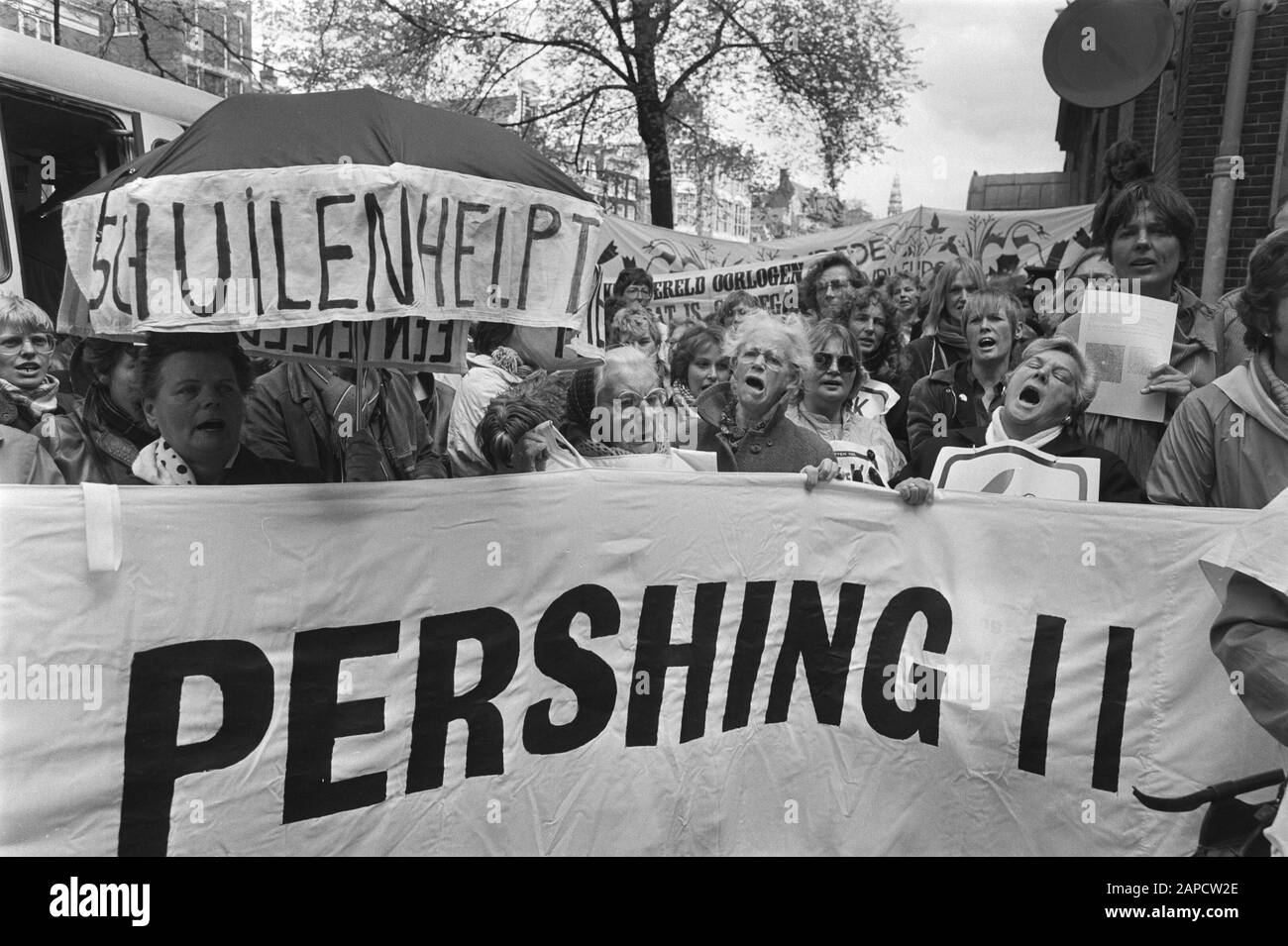 Action week against placement of nuclear weapons; demonstrating women ...