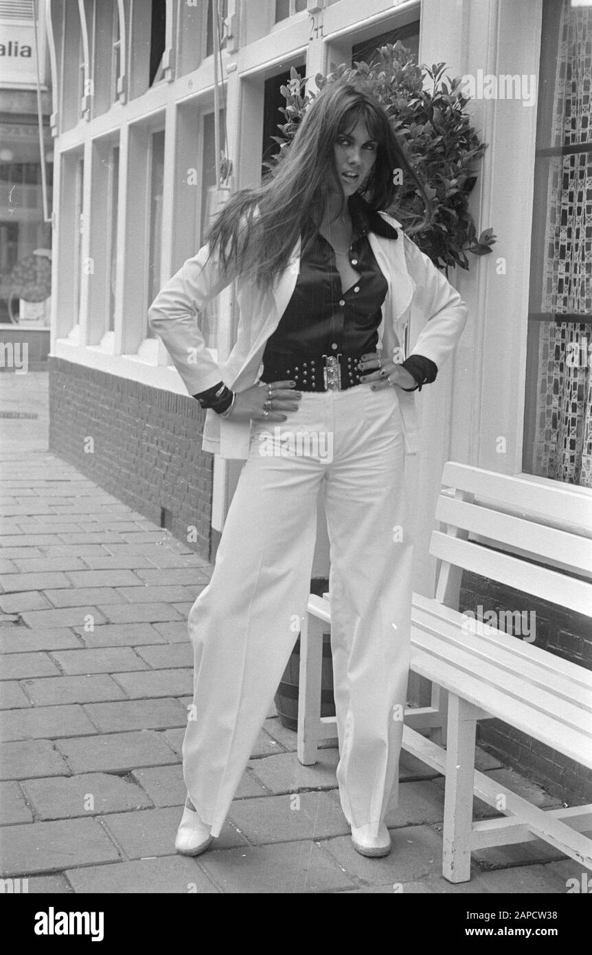 Golden voyage of sinbad hi-res stock photography and images - Alamy