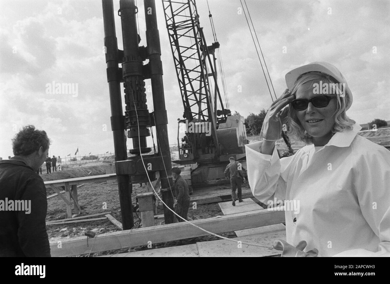 Ada Kok saves first pole for swimming pool in Amsterdam-Slotermeer Date ...