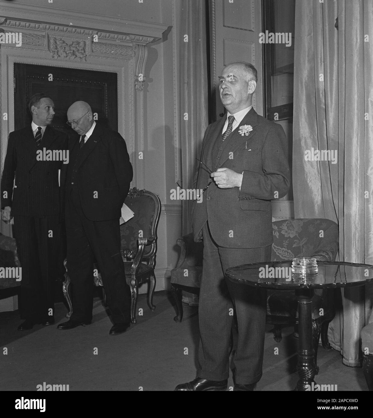 Historical war speech hi-res stock photography and images - Alamy