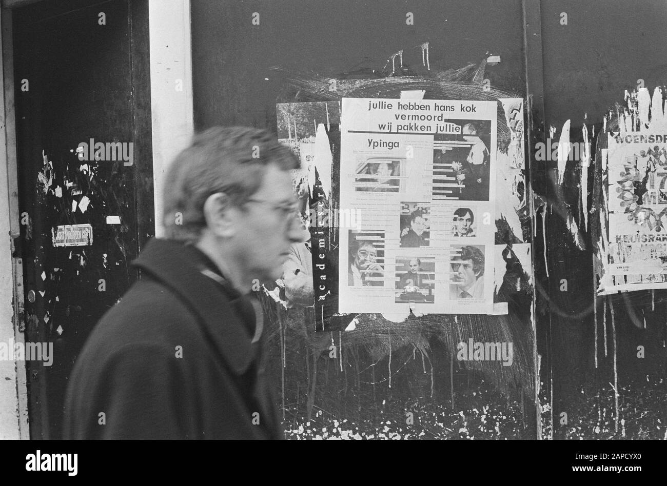 Poster on which responsible for death squatter Hans Kok are threatened aroused indignation ...