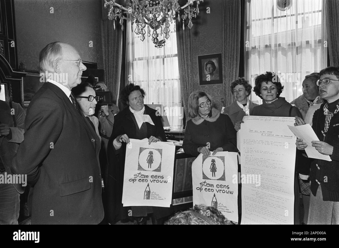 Dutch womens movement hi-res stock photography and images - Alamy