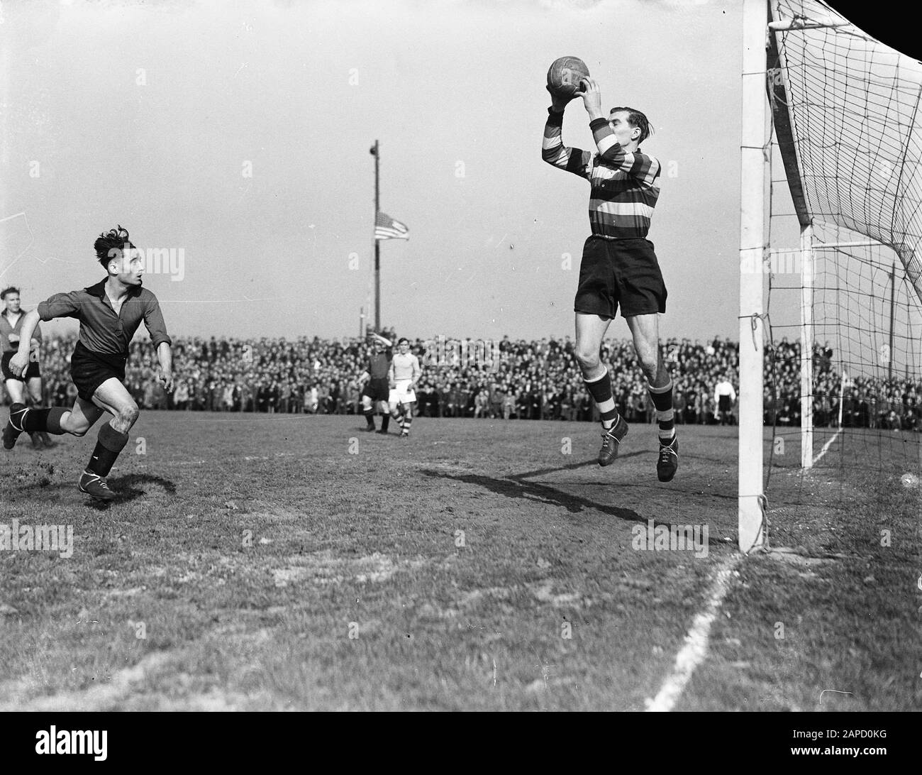 BVV vs. Juliana. Game Moment for Julianadoel Date: 26 February 1948 ...